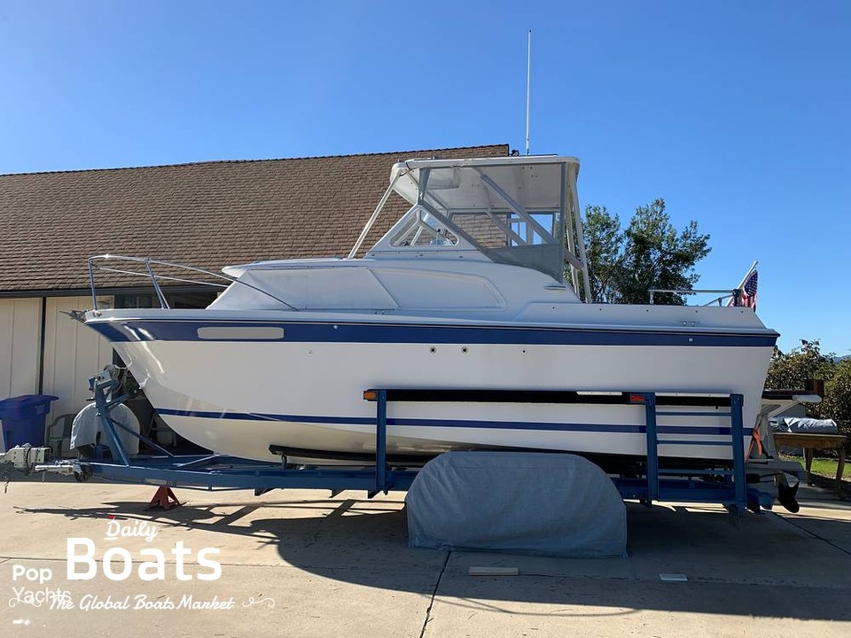 1967 Uniflite 23 Cruiser for sale. View price, photos and Buy 1967 ...