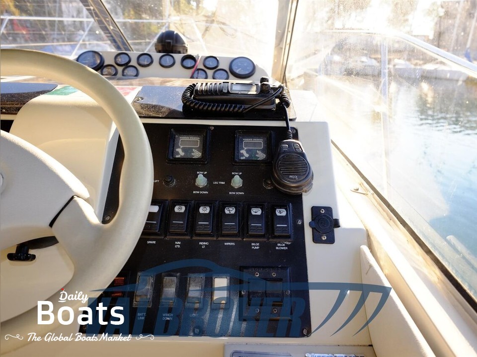 1989 Fairline Targa 33 for sale. View price, photos and Buy 1989 ...