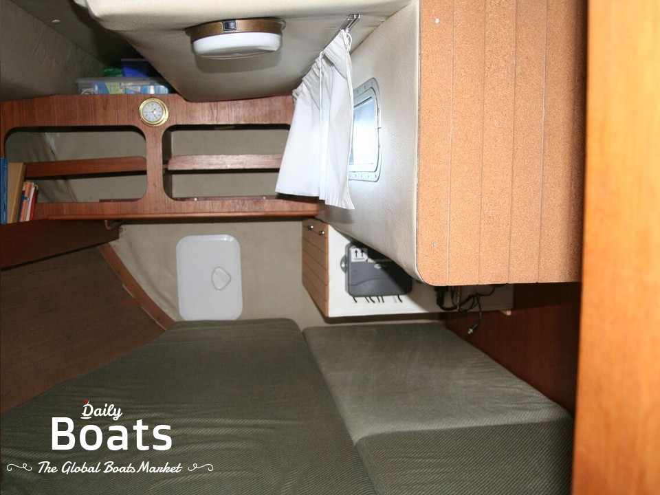 1990 Westerly 35 Falcon for sale. View price, photos and Buy 1990 ...