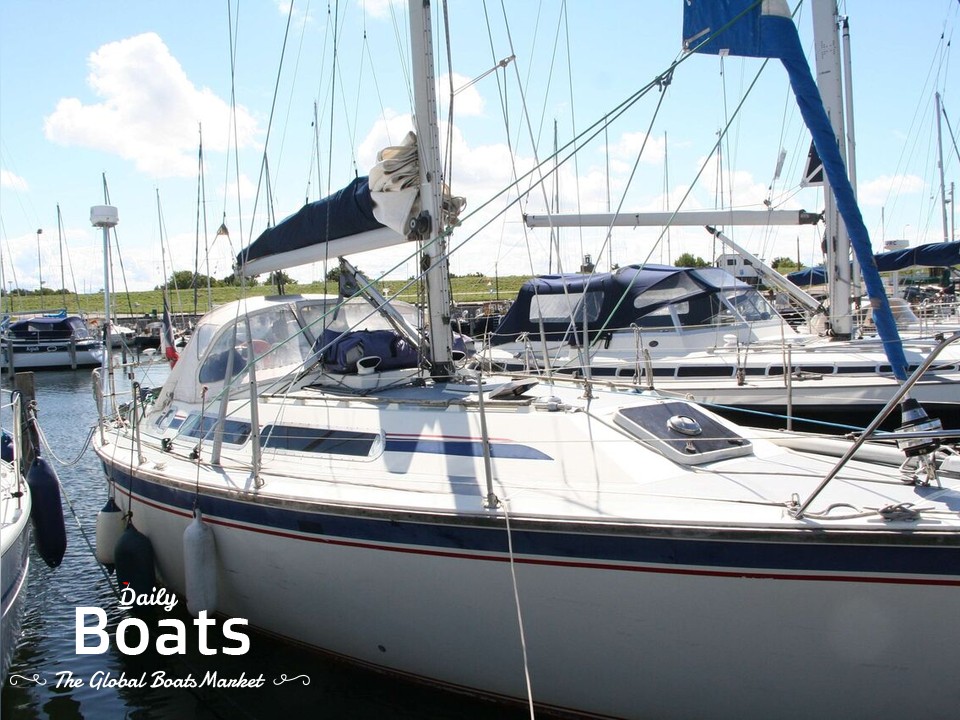 1990 Westerly 35 Falcon for sale. View price, photos and Buy 1990 ...