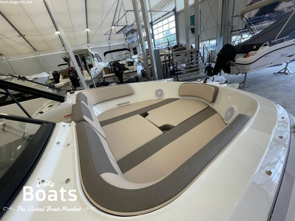 2023 Bayliner Vr5 Bowrider Outboard for sale. View price, photos and Buy 2023 Bayliner Vr5 ...