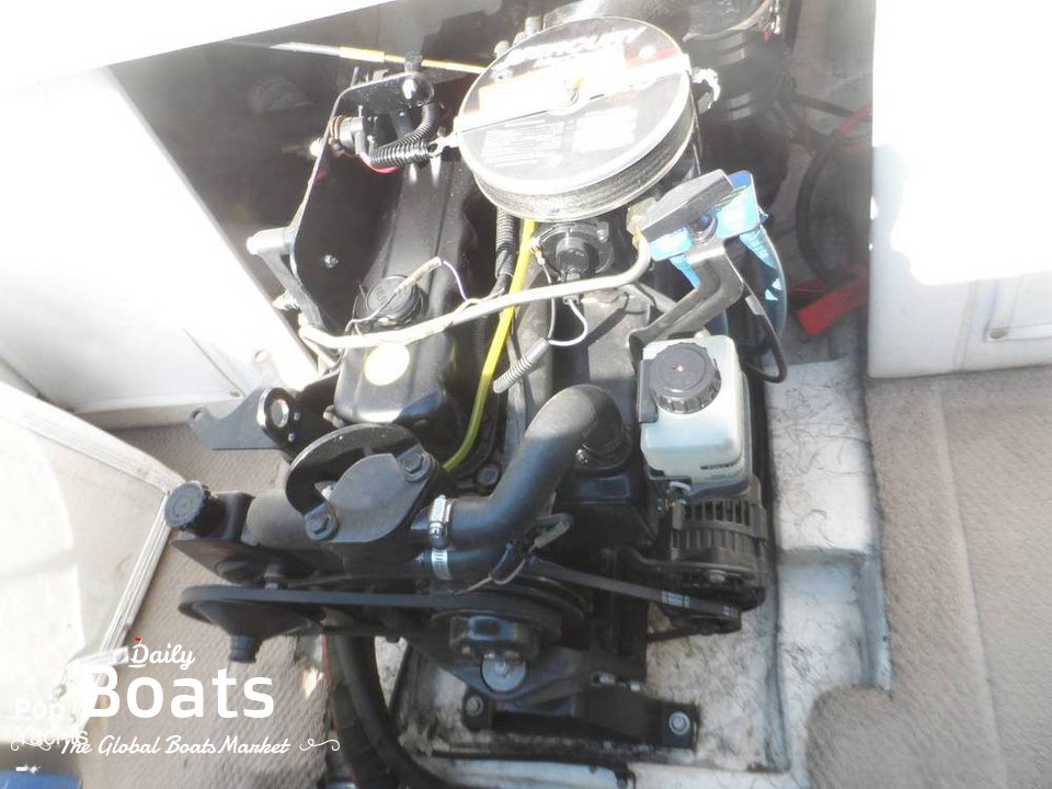 2001 Rinker 180 Br for sale. View price, photos and Buy 2001 Rinker 180 ...