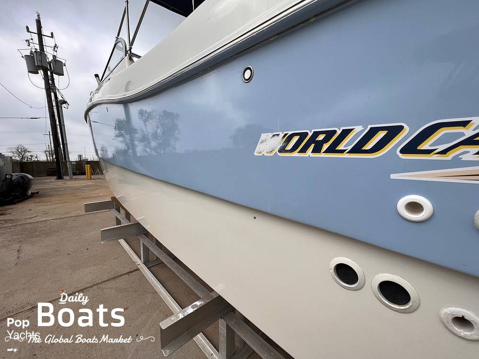 2001 World Cat 246Dc for sale. View price, photos and Buy 2001 World ...