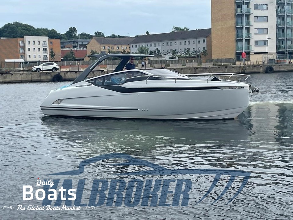 2022 Fairline 33 for sale. View price, photos and Buy 2022 Fairline 33 ...