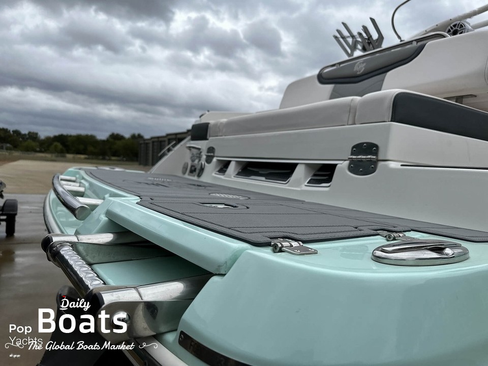 2020 Chaparral Boats 25 Surf for sale. View price, photos and Buy 2020 ...