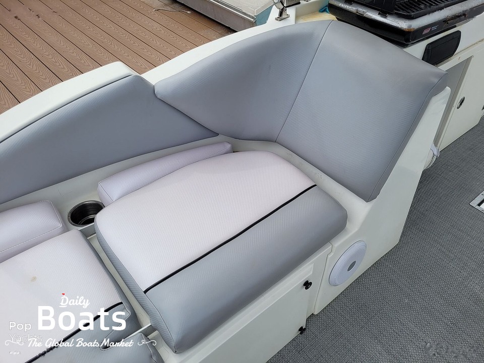 2015 Caravelle Powerboats 249 Razor for sale. View price, photos and ...