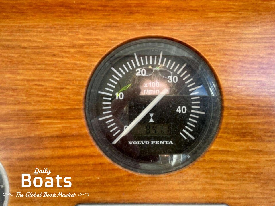 2001 Nimbus Boats 370 Commander for sale. View price, photos and Buy ...