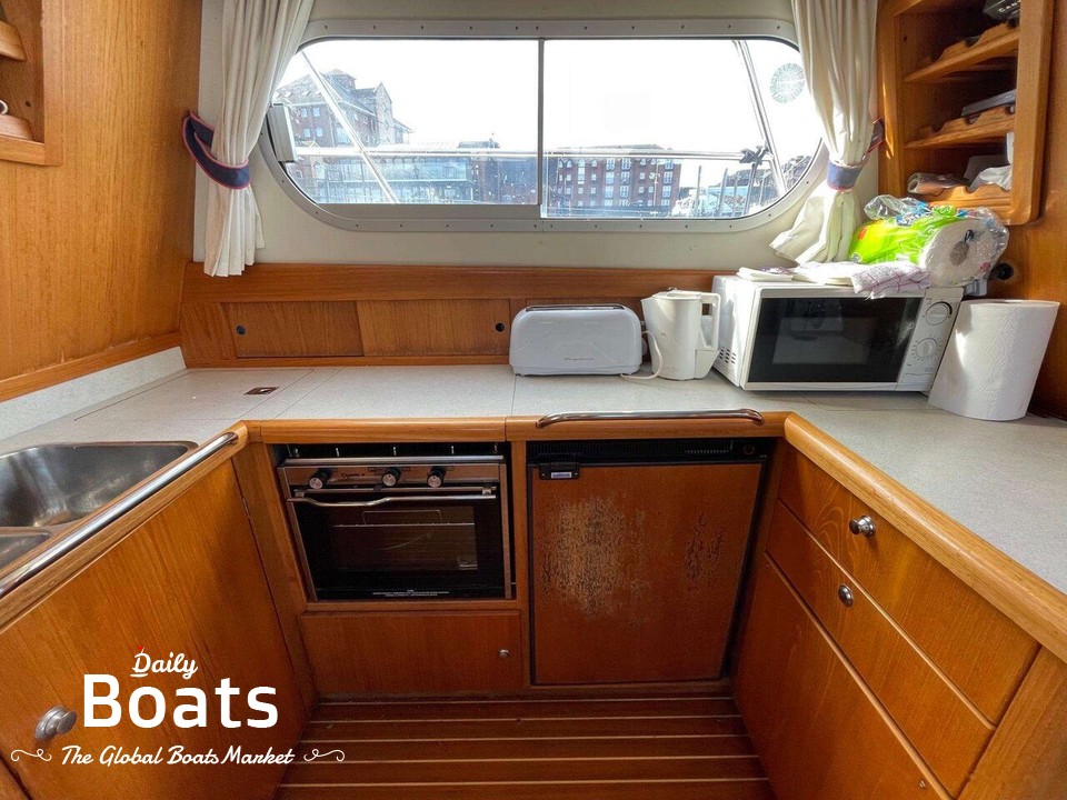 2001 Nimbus Boats 370 Commander for sale. View price, photos and Buy ...