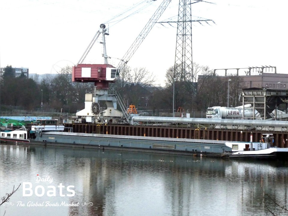 1954 Frachtschiff 85 Meter Folio 15260 for sale. View price, photos and ...