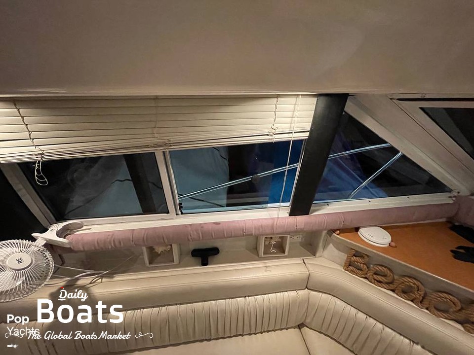 1997 Silverton 312 for sale. View price, photos and Buy 1997 Silverton ...