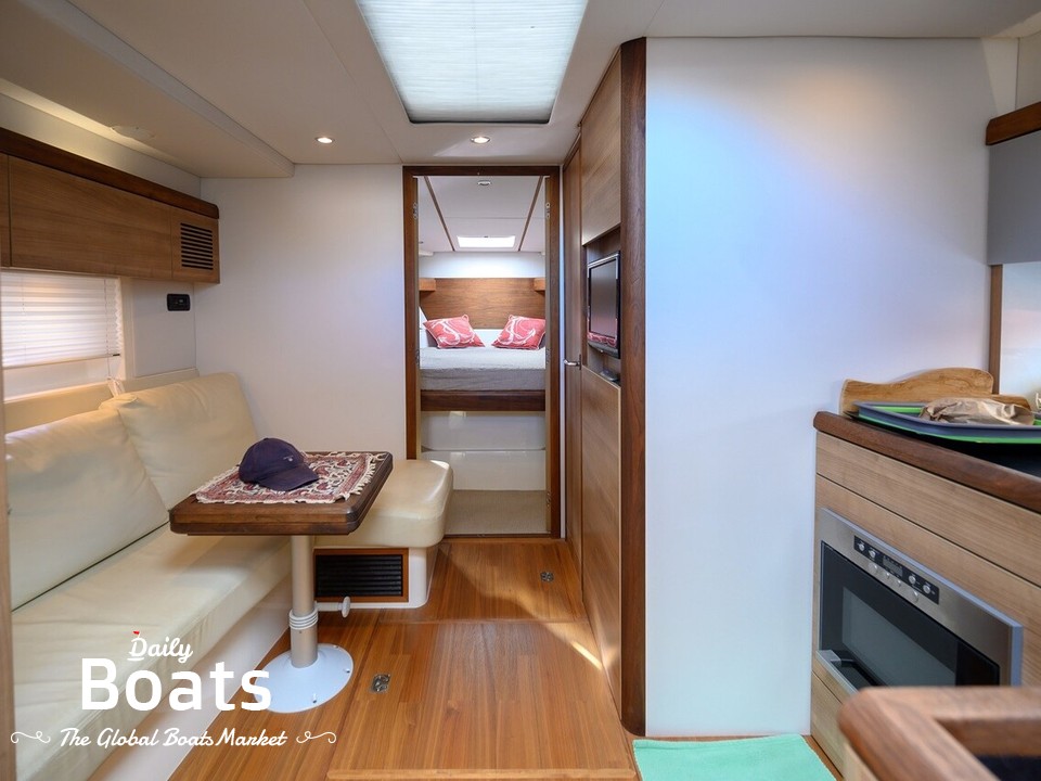 2010 Sealine Sc 35 for sale. View price, photos and Buy 2010 Sealine Sc 35 #435244