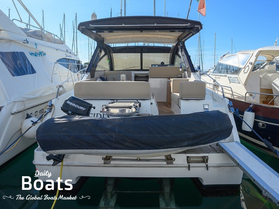 2010 Sealine Sc 35 for sale. View price, photos and Buy 2010 Sealine Sc ...