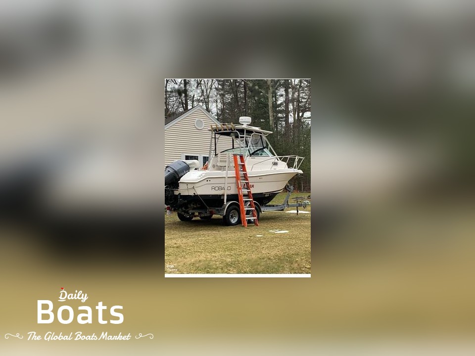 2005 Robalo Boats R235 for sale. View price, photos and Buy 2005 Robalo ...