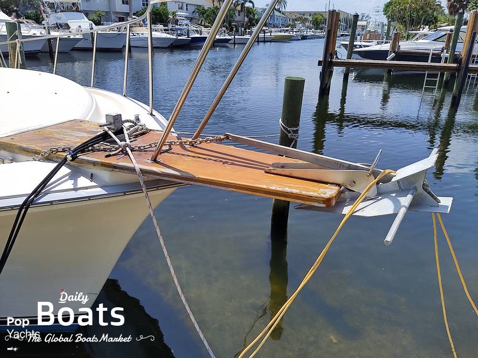 1989 Pacemaker Yachts 33 for sale. View price, photos and Buy 1989 ...