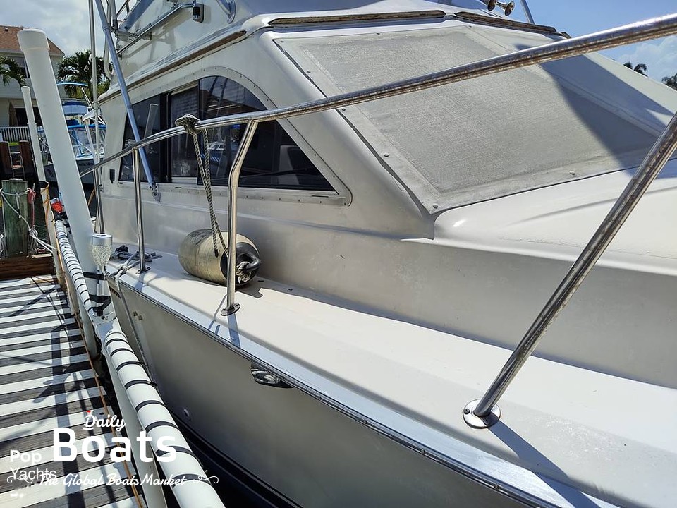 1989 Pacemaker Yachts 33 for sale. View price, photos and Buy 1989 ...