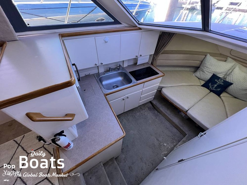 1996 Carver Yachts 325 Aft Cabin for sale. View price, photos and Buy ...