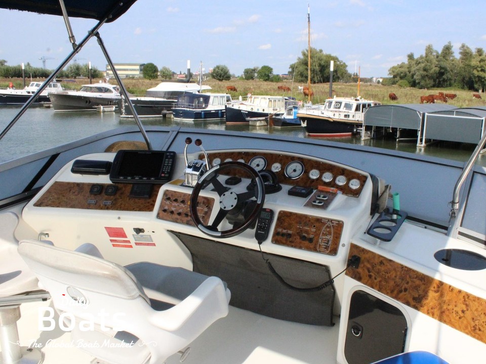 2021 Sea Ray 370 Db Sedan Bridge for sale. View price, photos and Buy ...