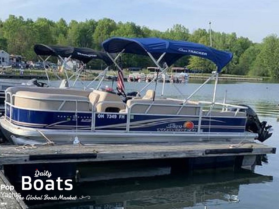 2014 Sun Tracker Party Barge 24 Dlx Xp3 for sale. View price, photos ...