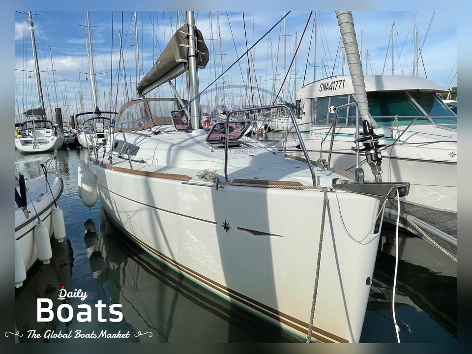 2011 Jeanneau Sun Odyssey 33I (Performance) for sale. View price ...