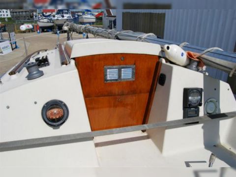 1984 Beneteau First 26 for sale. View price, photos and Buy 1984 ...