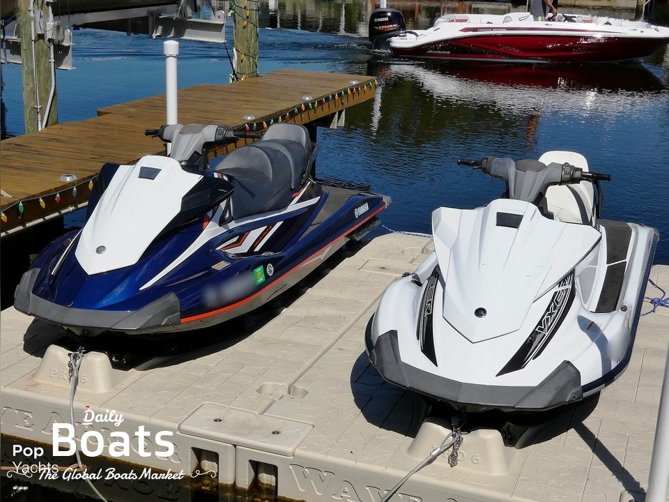 2019 Yamaha Vx Ho Cruiser & 2016 Vx Cruiser на продажу. Посмотреть цену ...