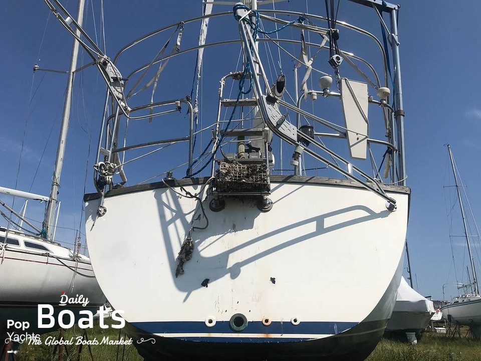 1983 Endeavour Catamaran 35 for sale. View price, photos and Buy 1983 ...