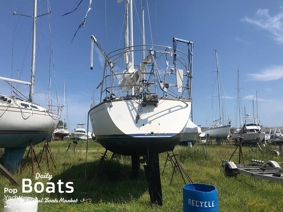 1983 Endeavour Catamaran 35 for sale. View price, photos and Buy 1983 ...