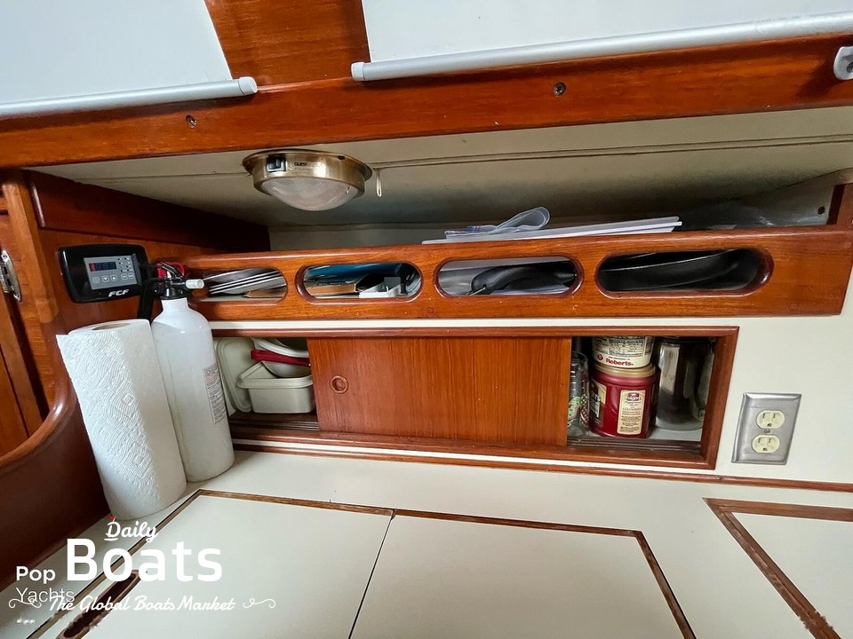 1985 Ericson Yachts E38 for sale. View price, photos and Buy 1985 Ericson Yachts E38 #436502