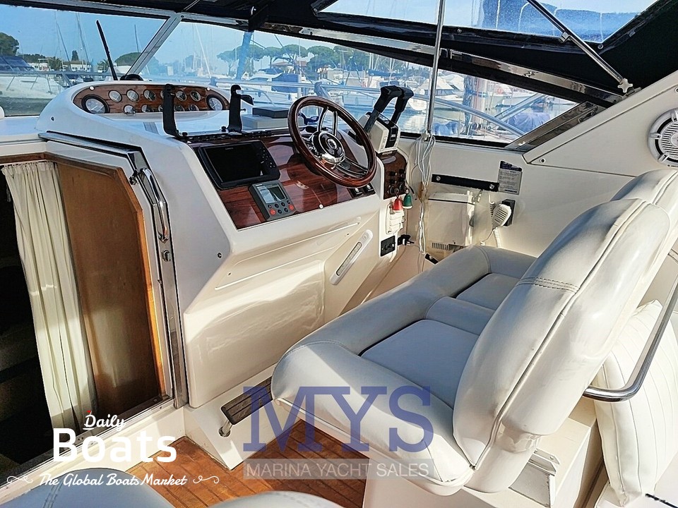 1996 Fairline Targa 33 for sale. View price, photos and Buy 1996 ...