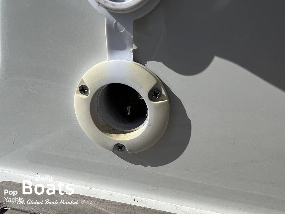 2022 Crownline Finseeker 220Cc for sale. View price, photos and Buy ...