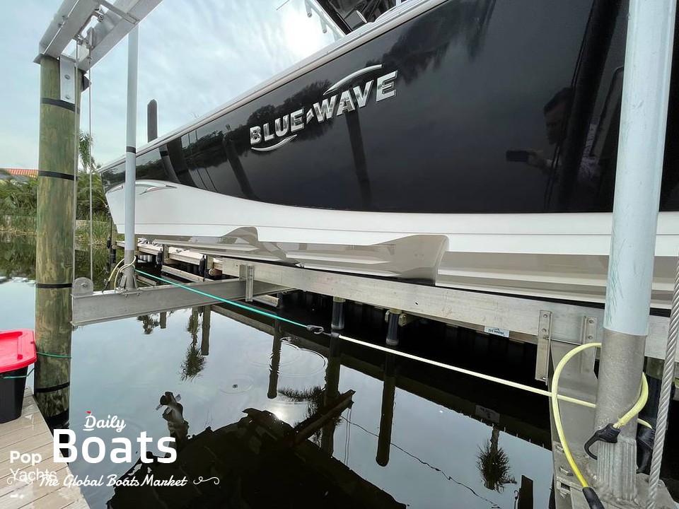 2018 Blue Wave Pure Hybrid 2800 for sale. View price, photos and Buy ...