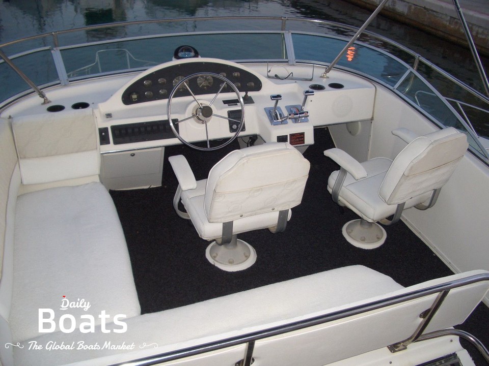 Bayliner 3587 Aft Cab Diesel Fly for sale. View price, photos and Buy ...