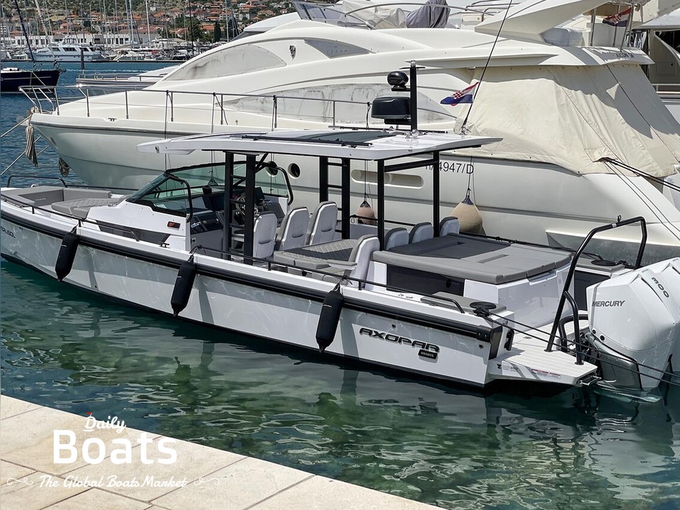 2020 Axopar 37 Sun-Top for sale. View price, photos and Buy 2020 Axopar ...