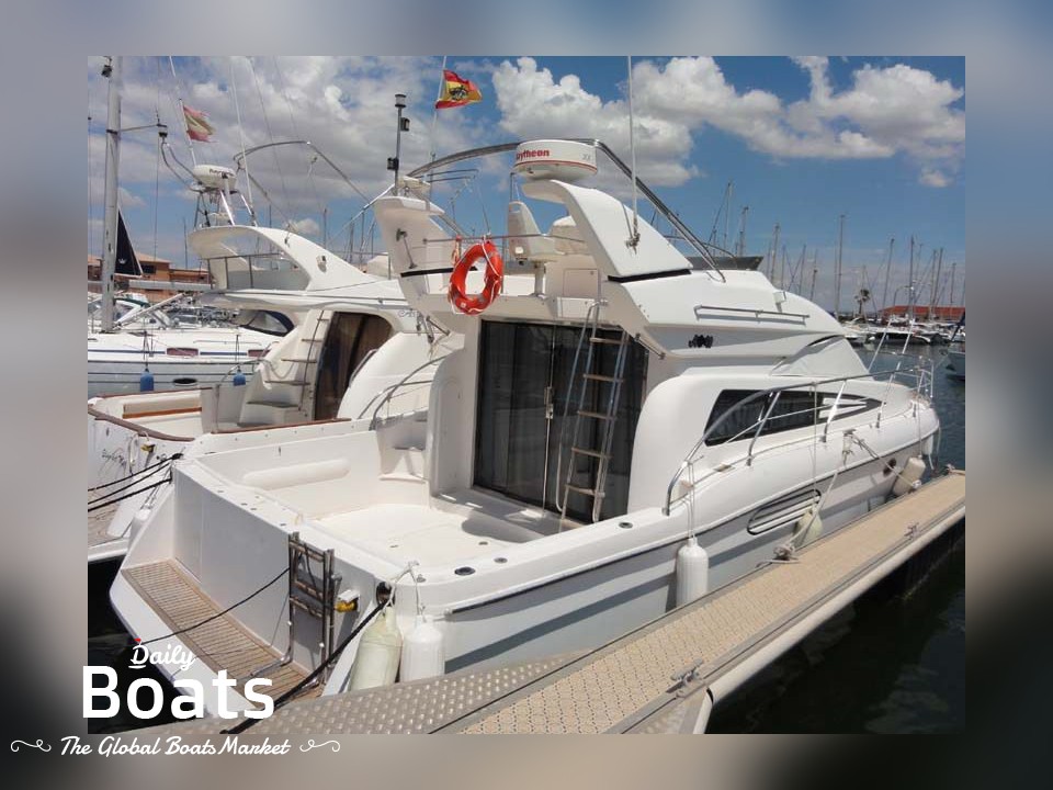 1997 Astondoa 40 Fly Helice De Proa for sale. View price, photos and ...