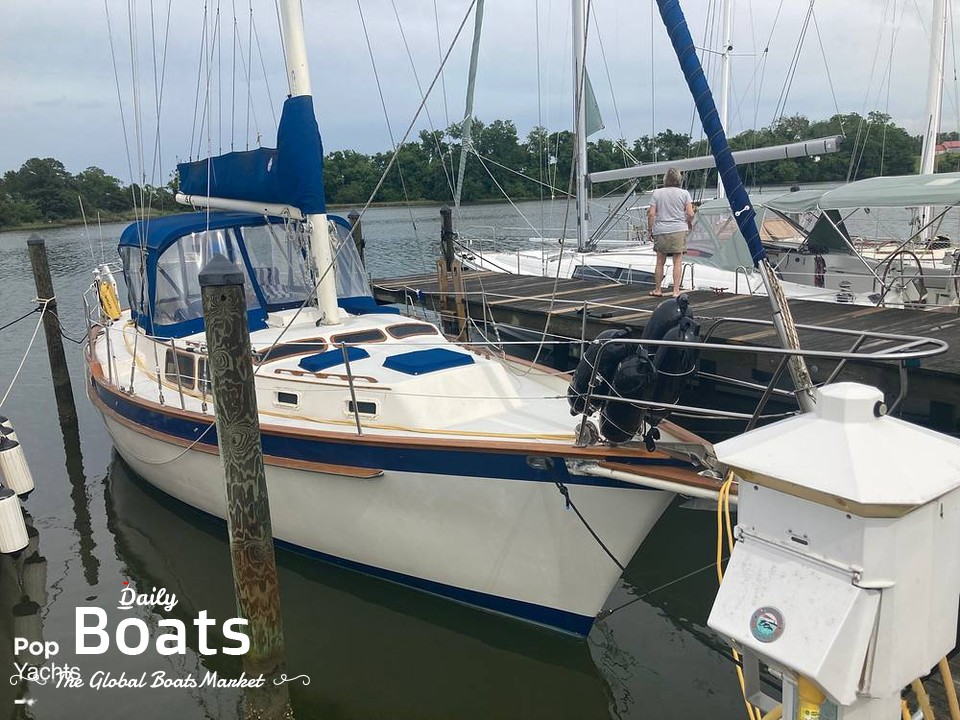 1985 Irwin Yacht 38 for sale. View price, photos and Buy 1985 Irwin ...