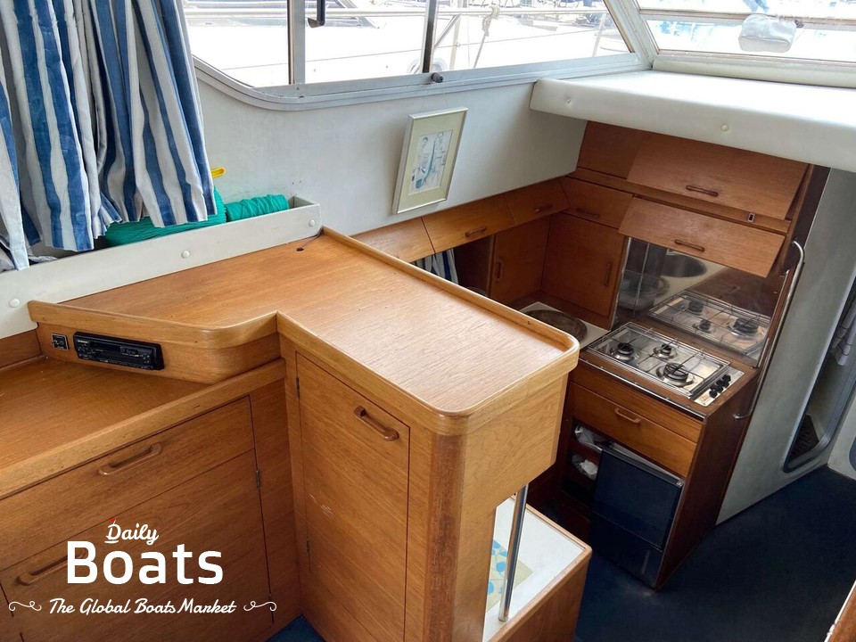 1991 Princess Yachts 398 for sale. View price, photos and Buy 1991 ...