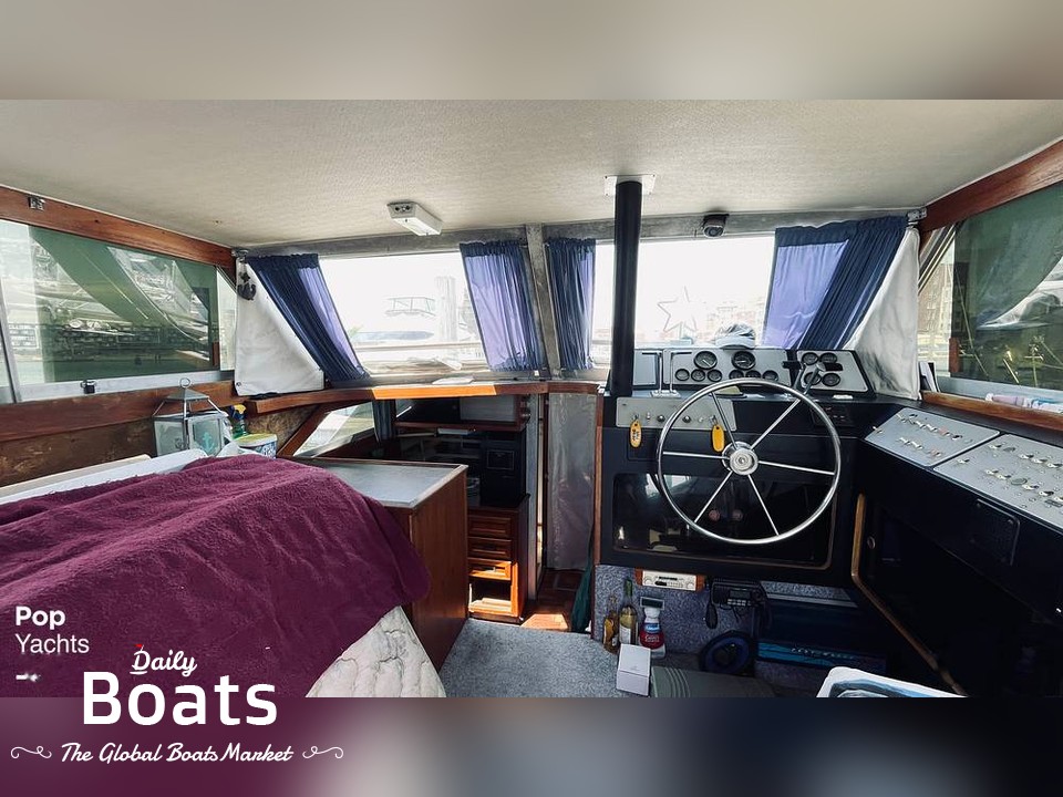 1977 Pacemaker Yachts 32 for sale. View price, photos and Buy 1977 ...