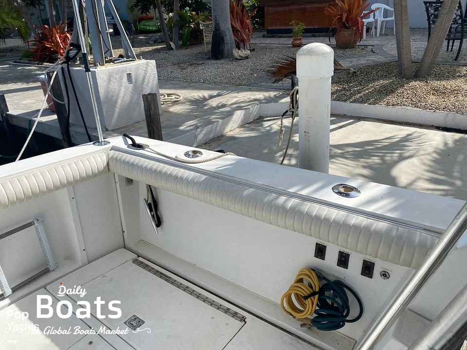 1992 Phoenix Marine 33 Sfx for sale. View price, photos and Buy 1992 ...