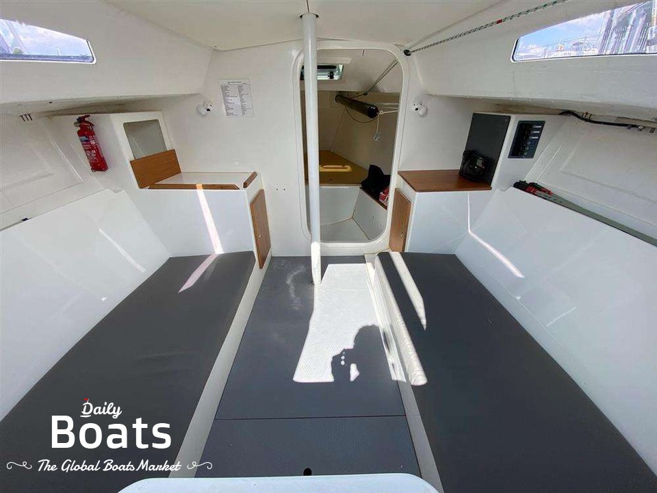 2014 J Boats 88 for sale. View price, photos and Buy 2014 J Boats 88 ...