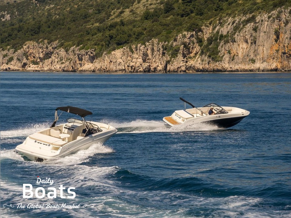 Bayliner Vr5 Inboard for sale. View price, photos and Buy Bayliner Vr5 ...