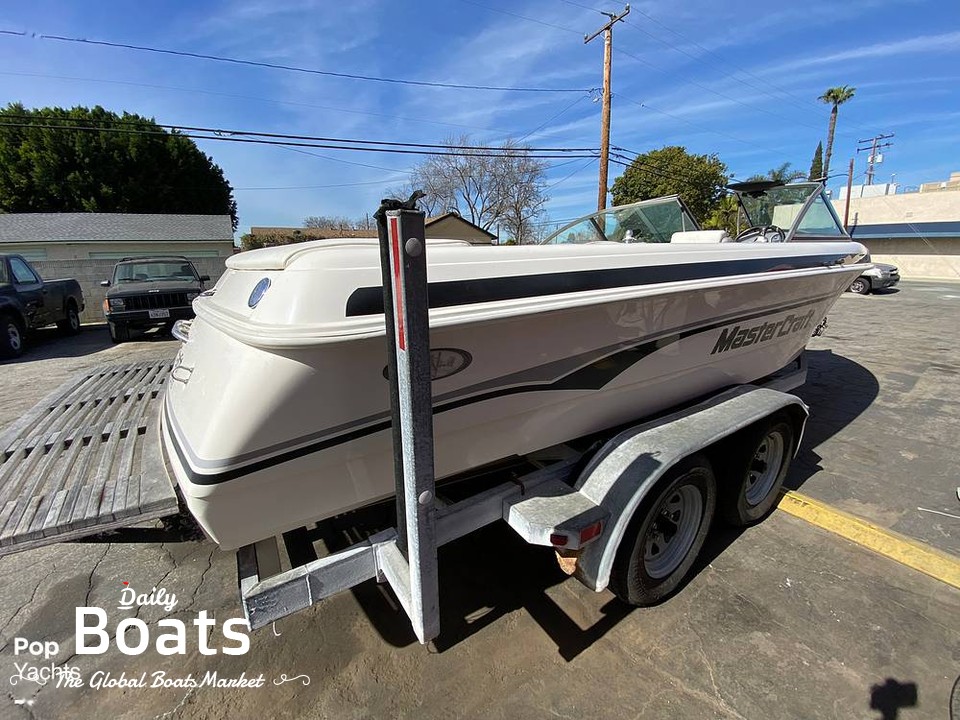 1999 MasterCraft 205 Pro Star Duvall Edition for sale. View price ...