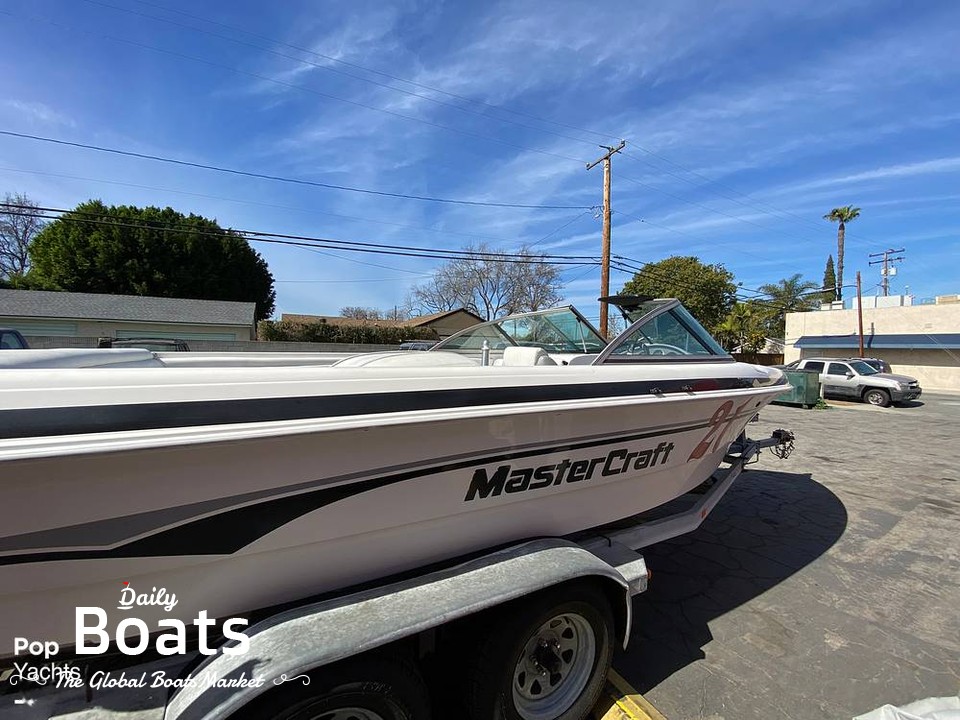 1999 MasterCraft 205 Pro Star Duvall Edition for sale. View price ...
