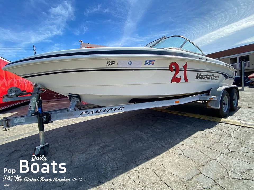 1999 MasterCraft 205 Pro Star Duvall Edition for sale. View price ...