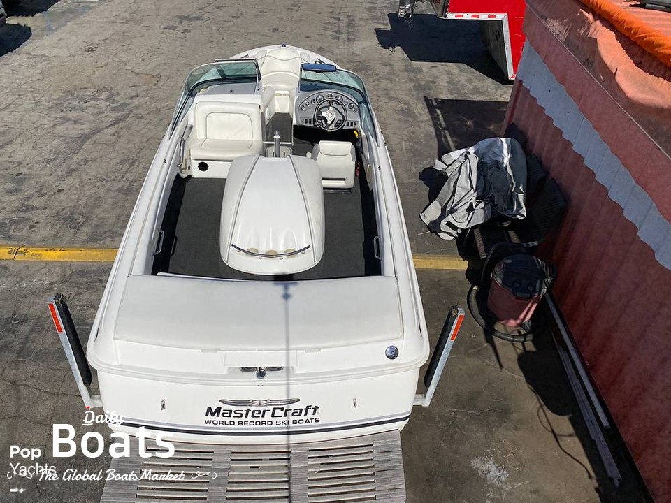1999 MasterCraft 205 Pro Star Duvall Edition for sale. View price ...