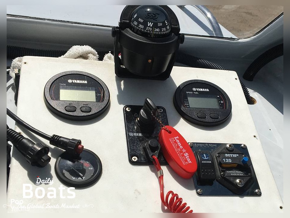 1982 Clipper Craft 26 Dory for sale. View price, photos and Buy 1982 ...