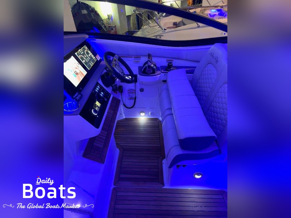 2022 Sea Ray 320 Sundancer 700 Ps Vollausstattung Mj for sale. View ...