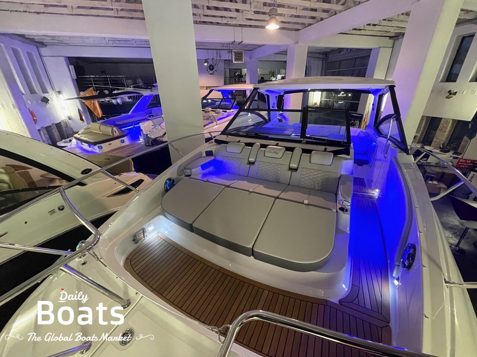 2022 Sea Ray 320 Sundancer 700 Ps Vollausstattung Mj for sale. View ...