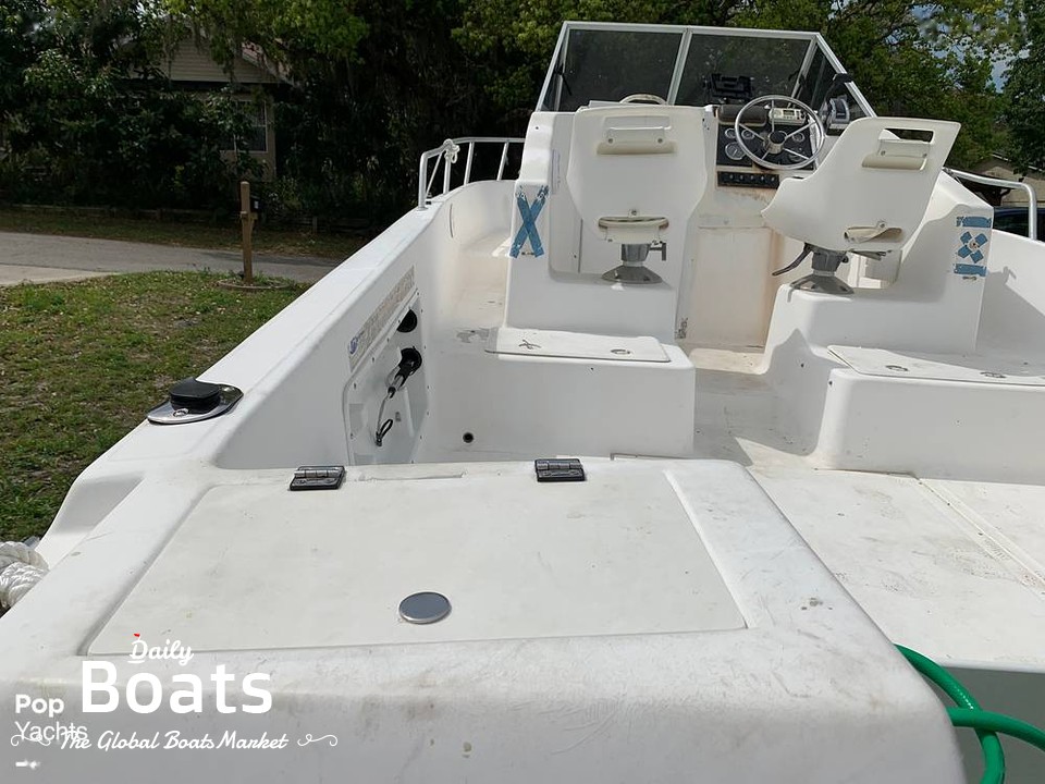 2002 Angler Boat Corporation 220 Wa for sale. View price, photos and ...
