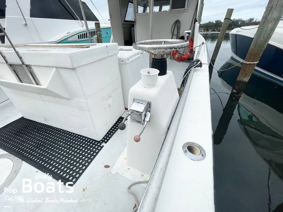 1984 Crusader 34 for sale. View price, photos and Buy 1984 Crusader 34 ...