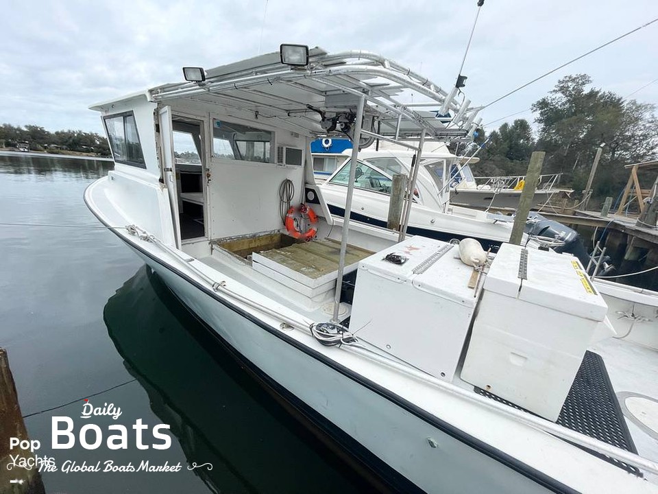 1984 Crusader 34 for sale. View price, photos and Buy 1984 Crusader 34 ...